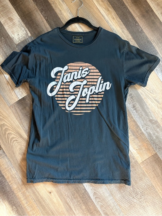 Original Retro Brand | Tops | Retro Brand Janis Joplin Graphic Tee ...